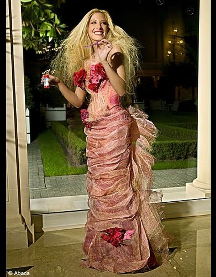 Loana, de la gloire à la descente aux enfers - Elle